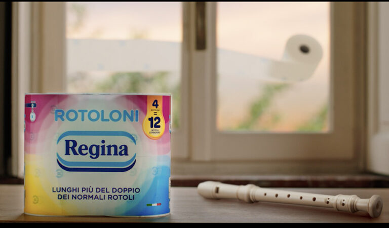 Al via la nuova pubblicità dei Rotoloni Regina firmata da Grey